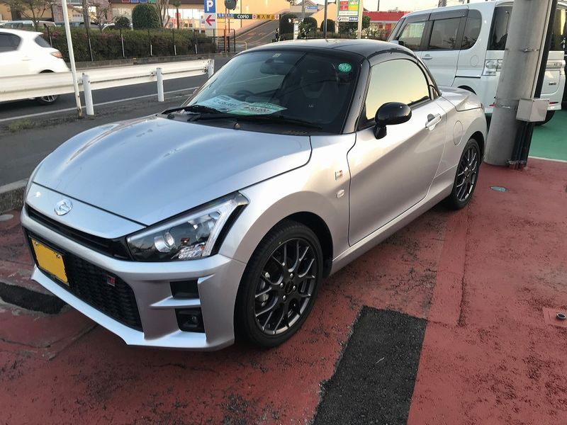 The sports K-Car convertible DAIHATSU COPEN and TOYOTA GAZOO COPEN GR ...