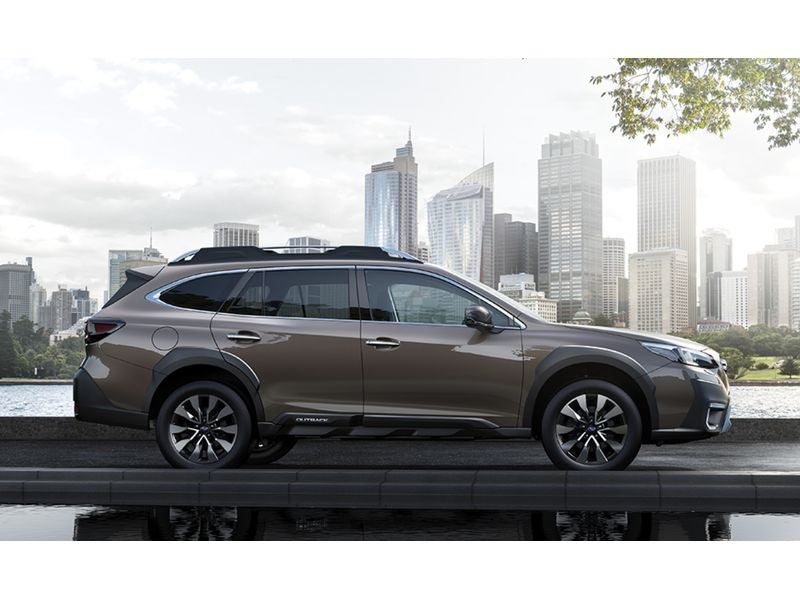 Subaru has introduced the special edition LEGACY OUTBACK 30th Annivers ...