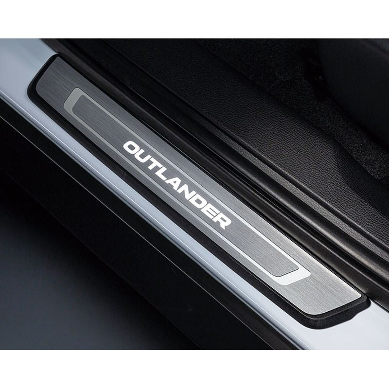 [NEW] JDM Mitsubishi OUTLANDER PHEV GN0W Illuminated Scuff Plate Genui ...